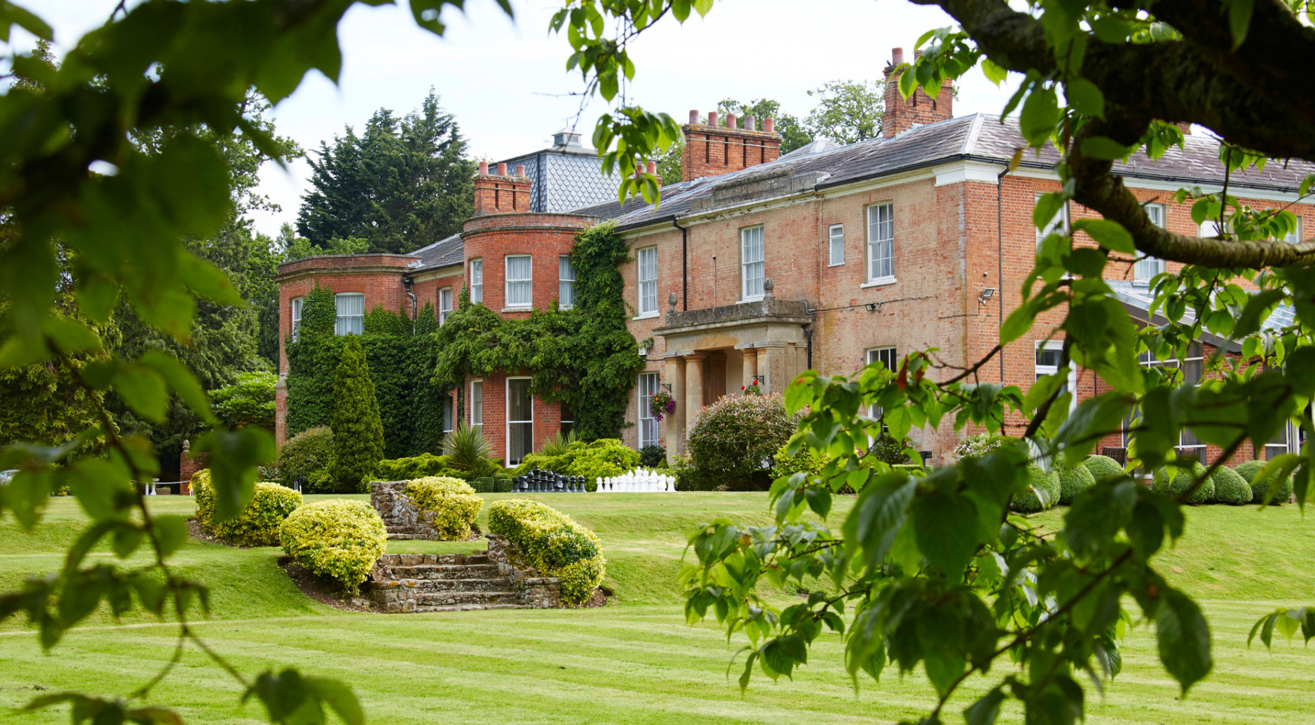 Elcot Park Hotel, Newbury - Helen Hooper Interiors